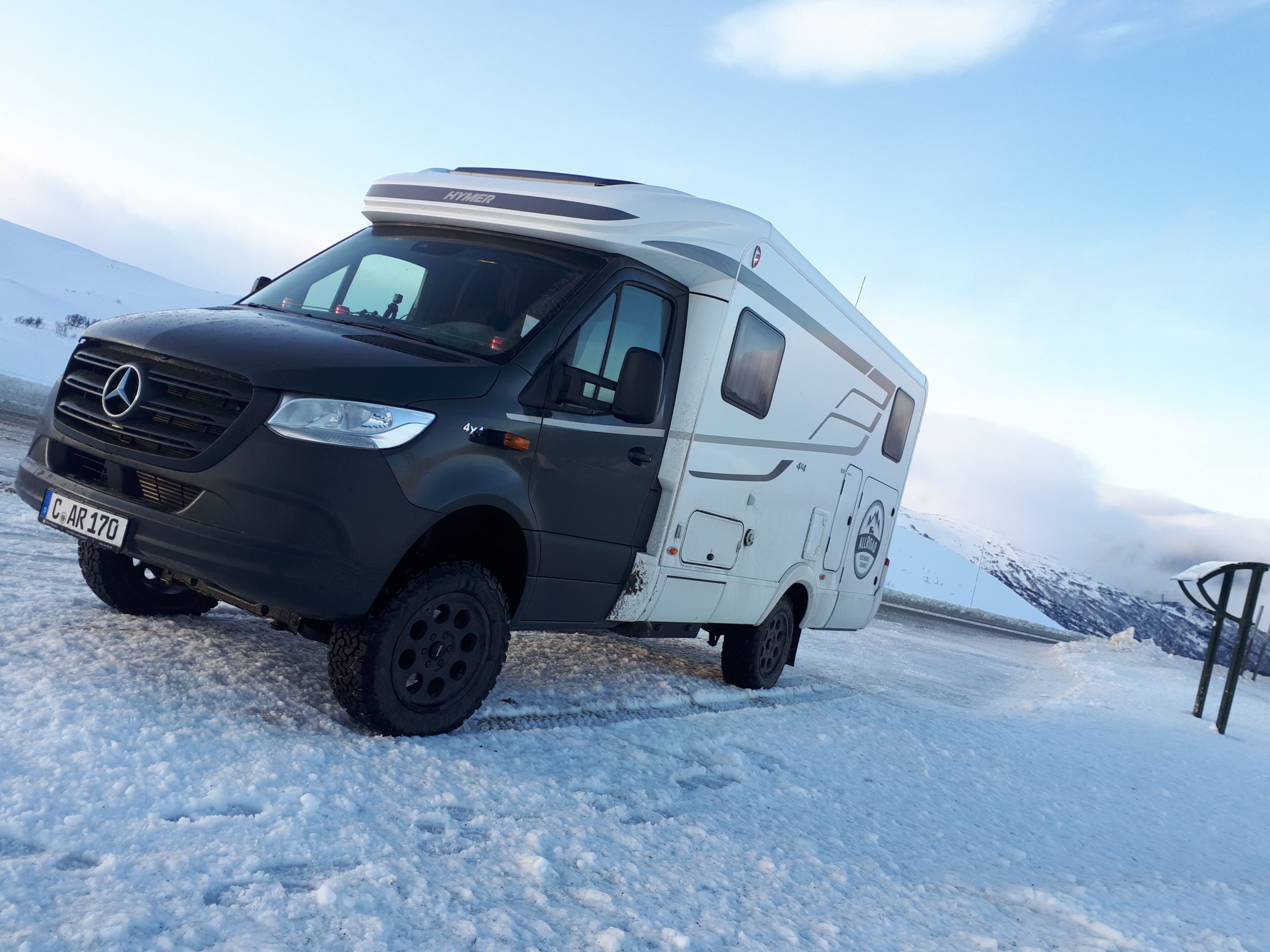 Zum Nordpolarkreis im Allrad-Camper Hymer MLT 580 4x4